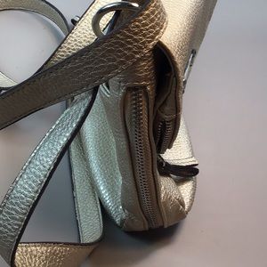 Jessica Simpson | Bags | Jessica Simpson Faux Leather Gold Crossbody ...